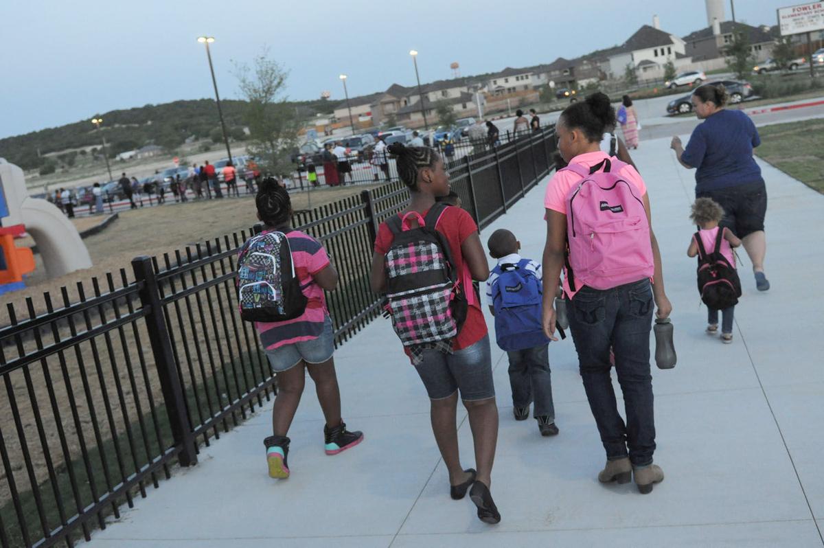 New Fowler Elementary begins school year with 850 students | Education ...