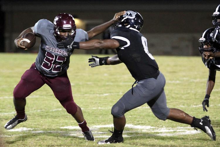 BIG, BAD WOLVES: Shoemaker smothers Killeen 34-20 to break into 8-5A ...