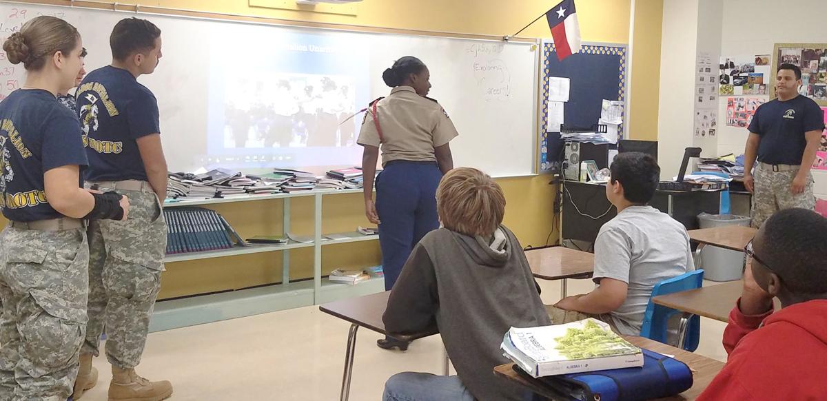 Junior ROTC cadets enlist support of future recruits | News | kdhnews.com