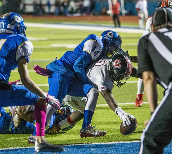 BULLDAWG OFF THEIR BACK: Knights get first win in 13 tries against Cove ...