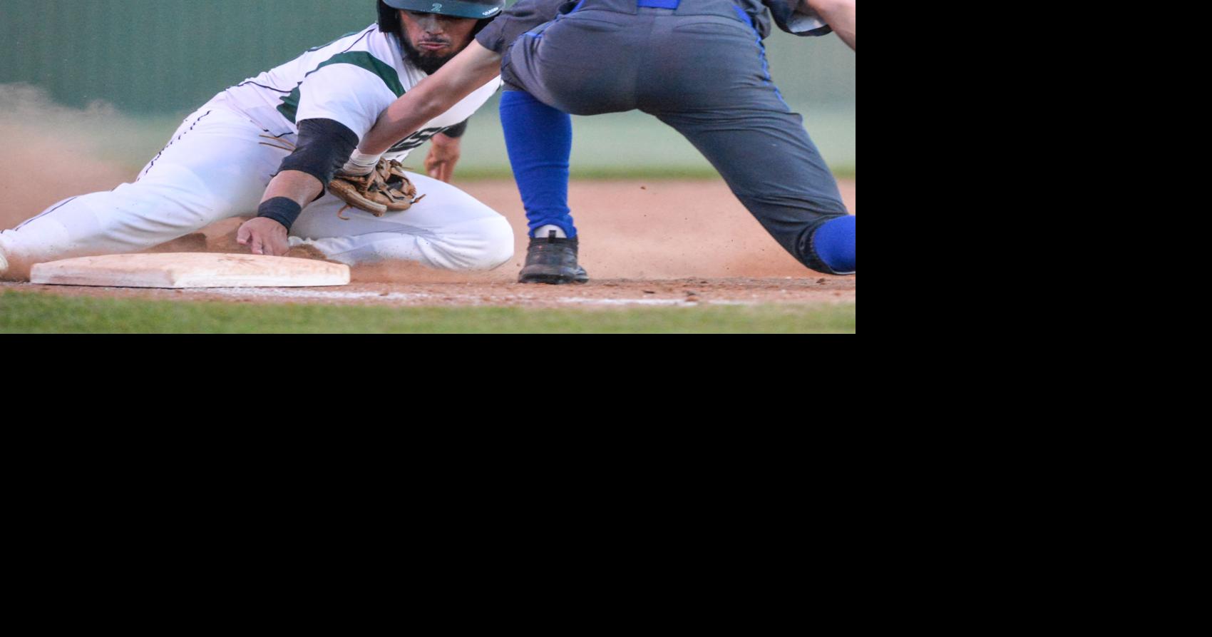 Ellison on a roll as District 12-6A baseball race enters final stretch ...