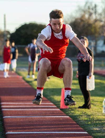 FUTURE STARS: Freshmen, JV boys track | Future Stars | kdhnews.com