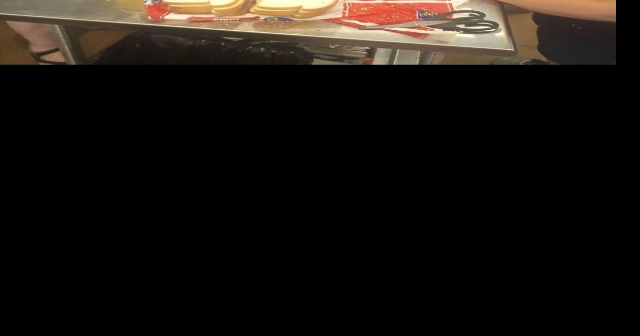 'It's amazing': Community continues to come together in Ruch during ...