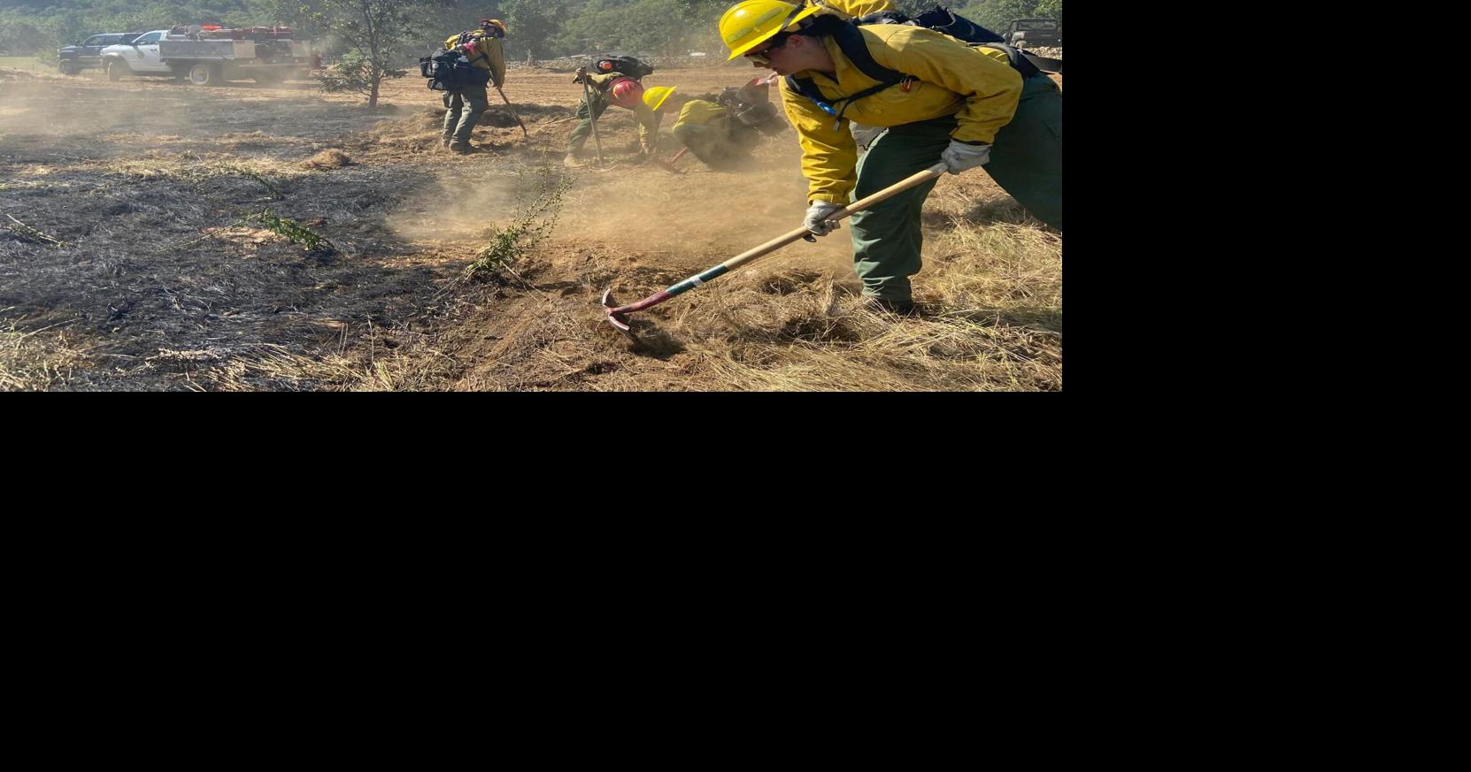 Half-acre grass fire starts from structure fire in Rogue River ...