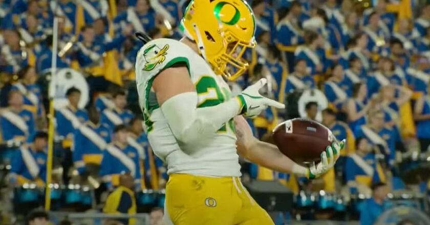 Ducks' 2025 football regular season schedule's seven home games include ...