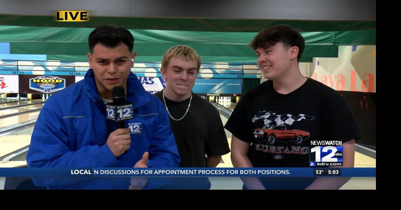Phoenix High School's bowling team getting ready to strike the ...