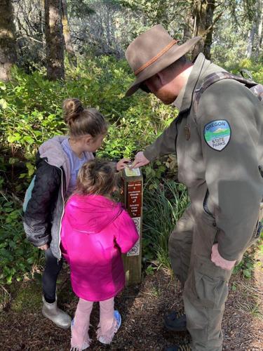 Oregon State Parks recruiting 250 seasonal park rangers and assistants ...