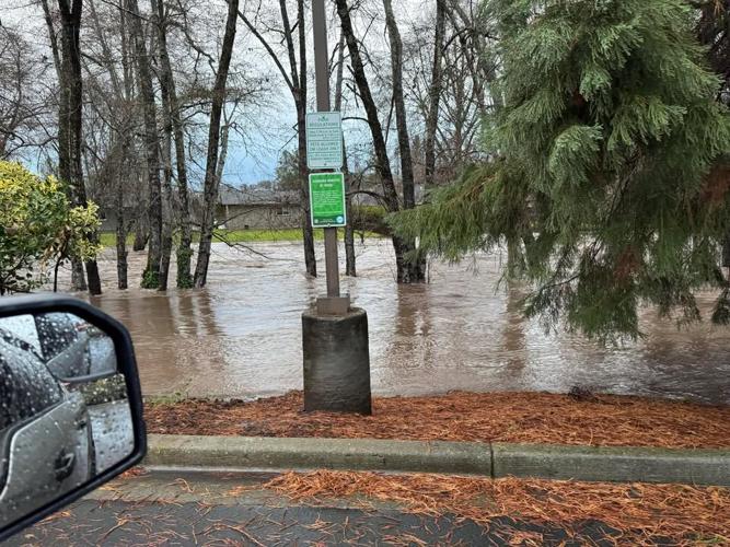 Pictures of flooding throughout the Rogue Valley | News | kdrv.com