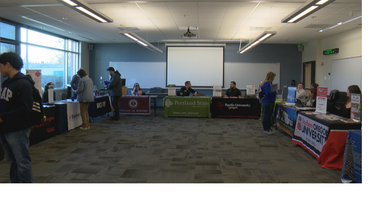 Students explore their educational options at Oregon Transfer Days ...