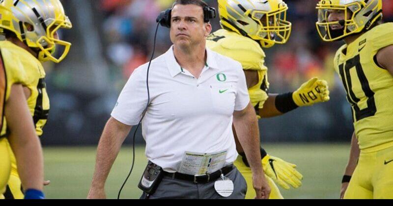 New Coaches' Poll has Oregon Football at No. 12 | Sports | kdrv.com