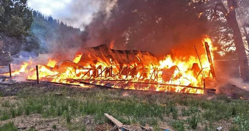 Selma fire leaves ash and debris of structure | News | kdrv.com