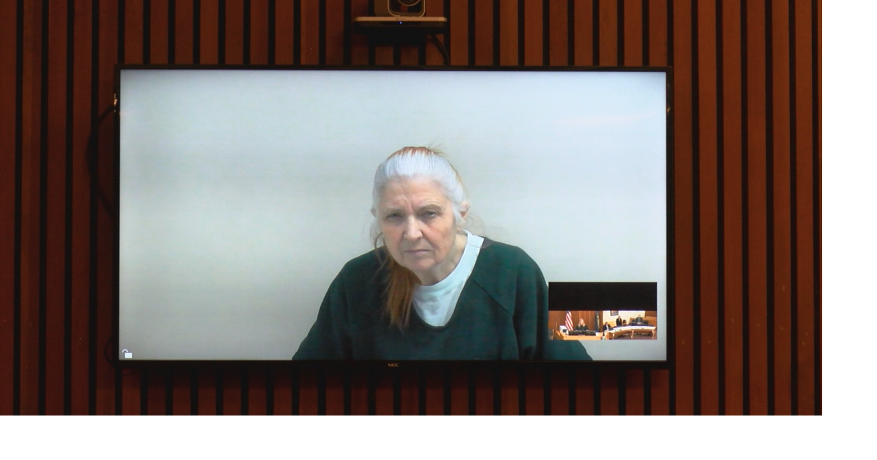 Eagle Point woman indicted on 88 felony animal abuse and neglect ...