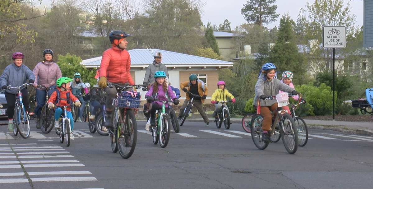 Kids pedal to class in Ashland's monthly bike bus program | Top Stories ...