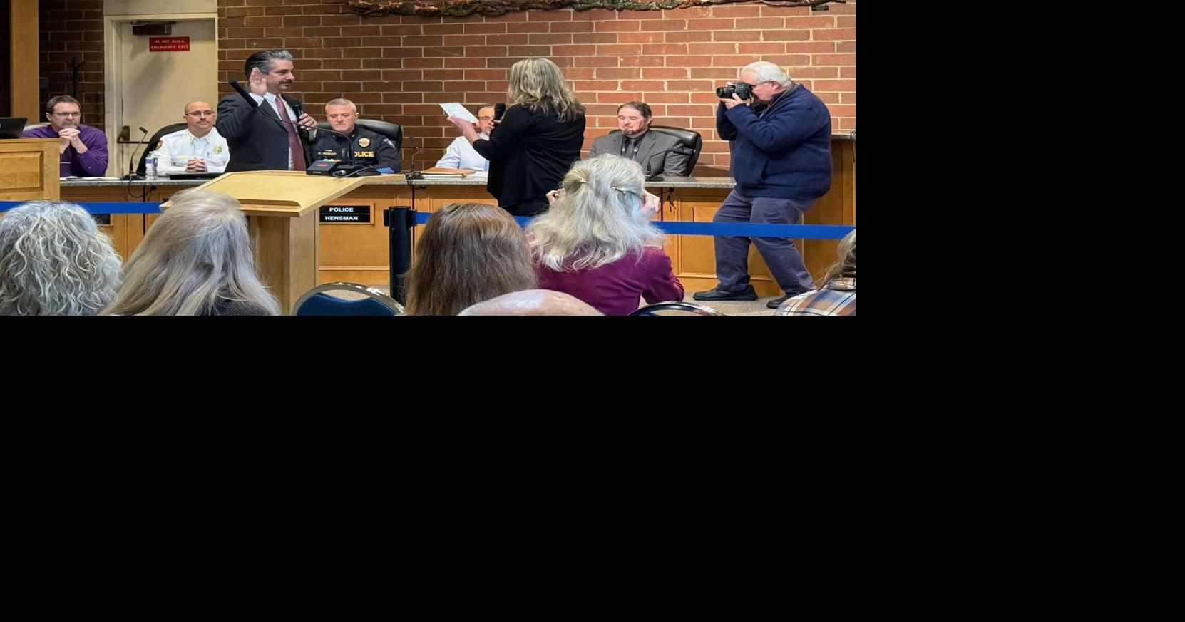 Grants Pass swears in new mayor, four councilors | Top Stories | kdrv.com