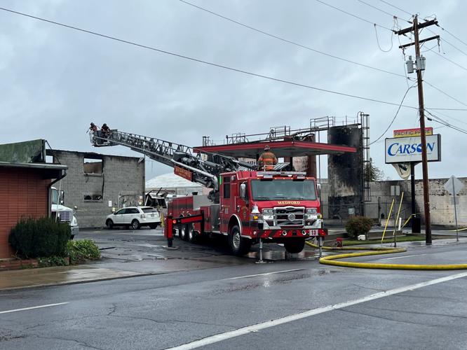 Roads remain closed after Pacific Pride Fire in Medford | News | kdrv.com