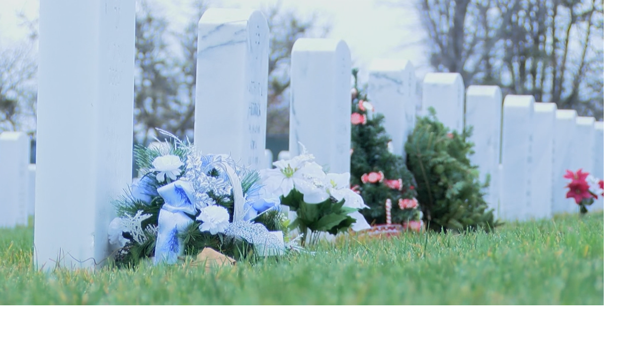 Volunteers prepare to honor fallen heroes at eagle point cemetery ...