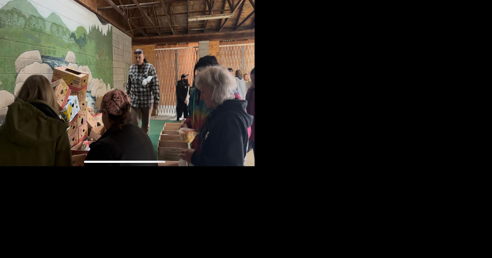 Cave Junction volunteers serve double the crowd at weekly pop-up meals ...