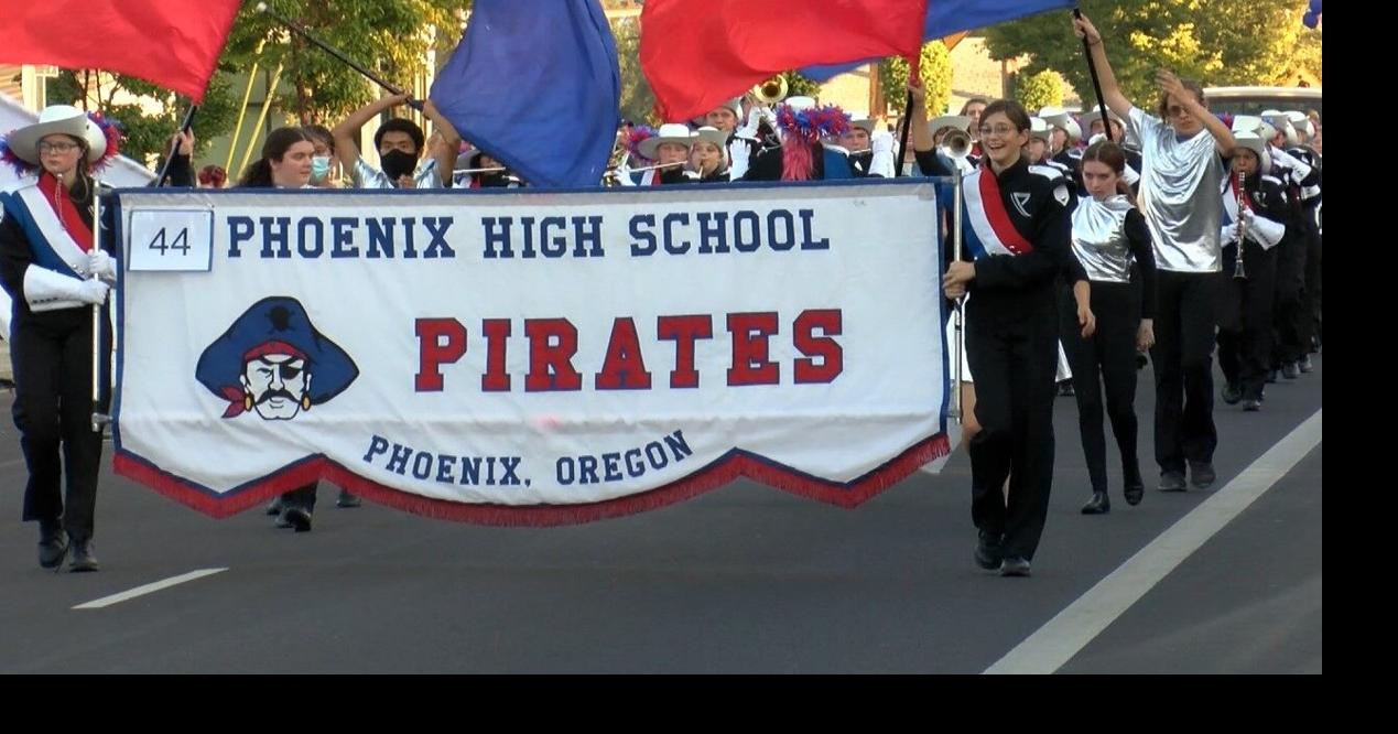 Phoenix High School honors firefighters at its first homecoming parade ...