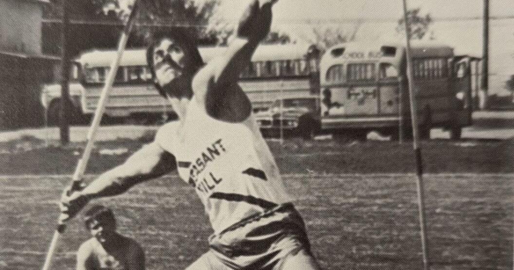 Oregon legend Russ Francis killed during plane crash | Regional | kdrv.com