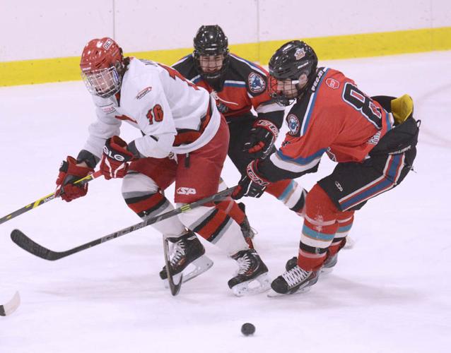 Midget hockey tournament, day two | Gallery | kelownadailycourier.ca