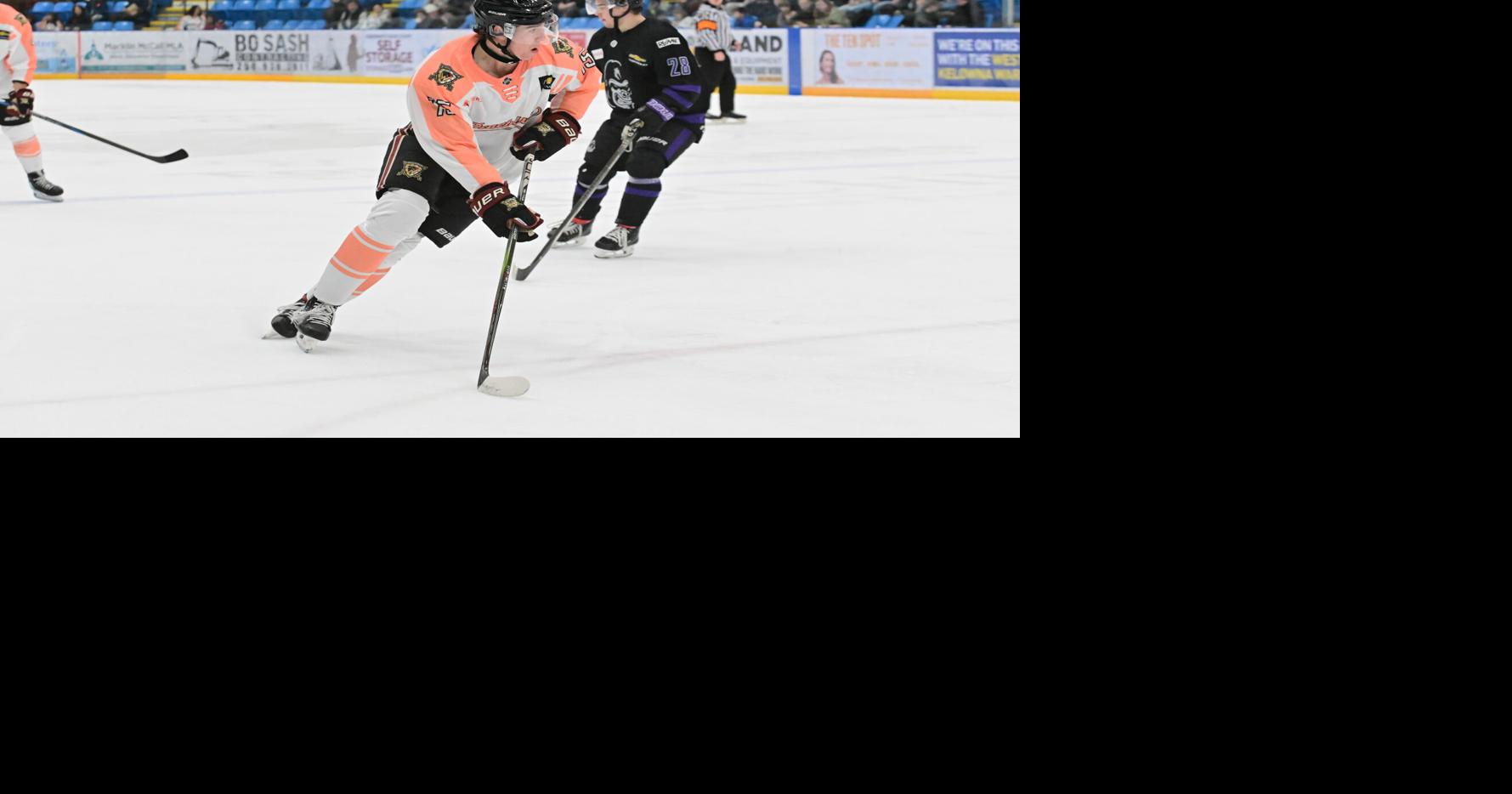 Warriors win fourth straight | News | kelownadailycourier.ca