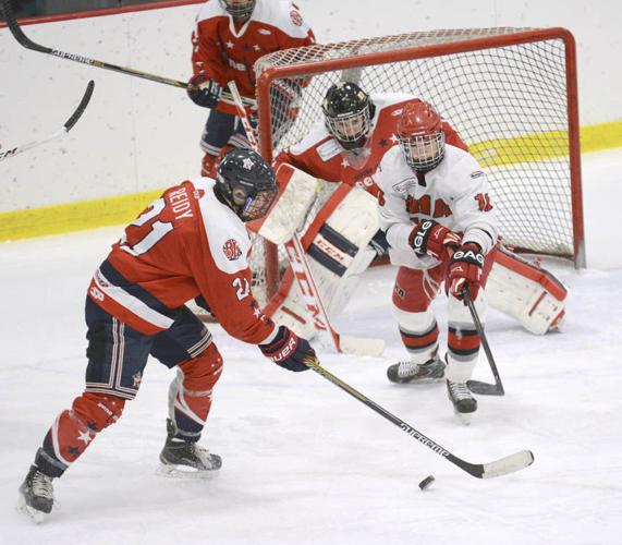 Midget hockey tournament, day three | Gallery | kelownadailycourier.ca