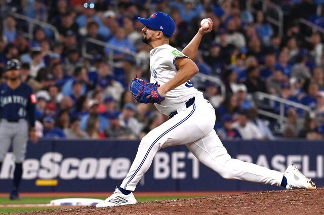 Blue Jays say reliever Nick Sandlin clears waivers, elects free agency ...