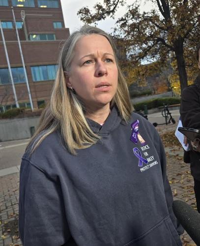 Plover 'tortures' himself over vicious attack | News ...