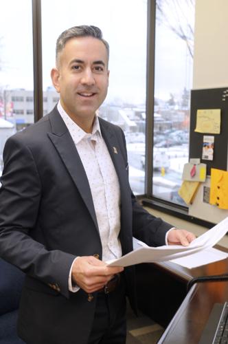 Kelowna mayor urges shopping spree to help businesses recoup smoke ...