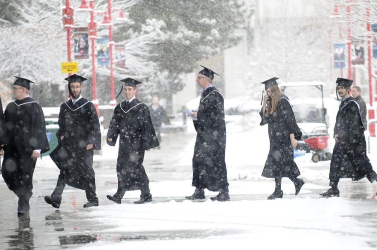 Okanagan College winter convocation | Gallery | kelownadailycourier.ca