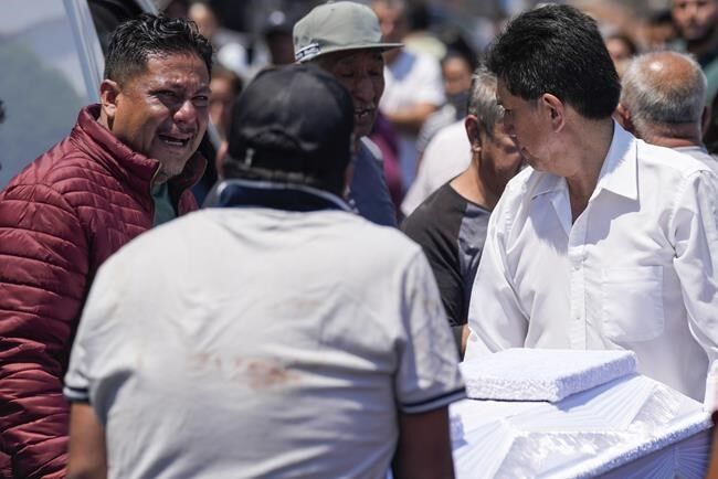 Mob in Mexico brutally beats suspected kidnapper to death hours before ...
