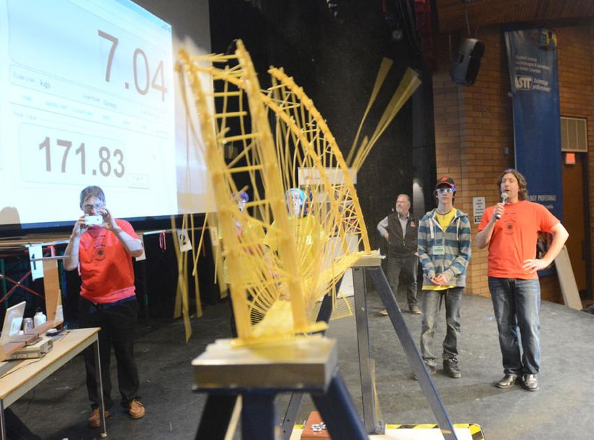 The Spaghetti Bridge Building Contest | Gallery | kelownadailycourier.ca