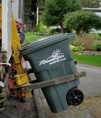 Organics curbside pick-up carts touted for Kelowna | News ...