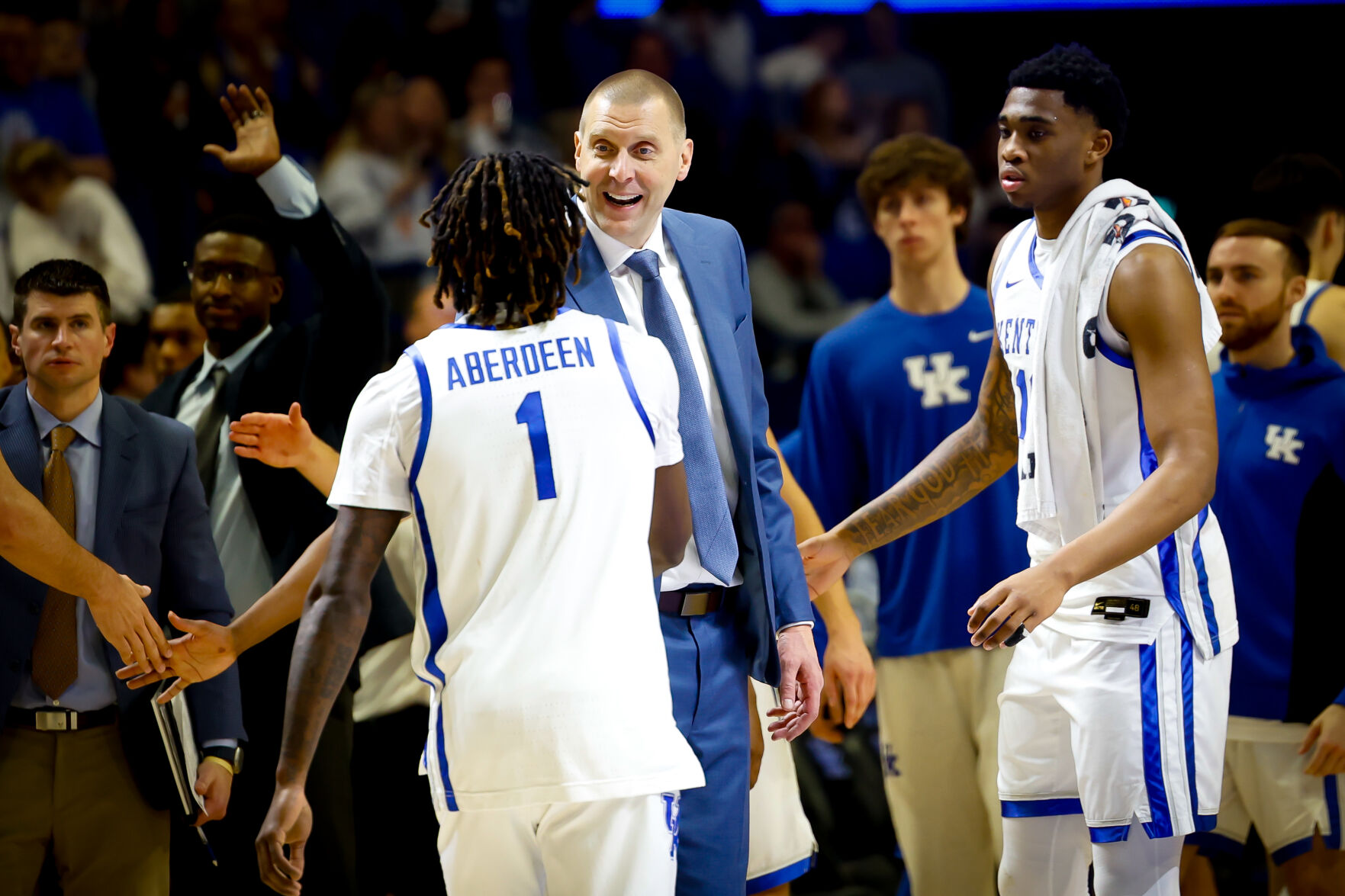 Cats honor 'Rupp's Runts,' rally past Bulldogs for first SEC win ...