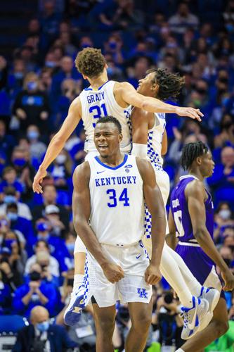 PHOTO GALLERY: Kentucky 92, High Point 48 | Multimedia | kentuckytoday.com