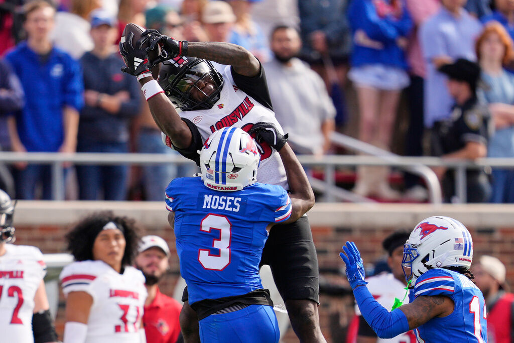 Cards' top receiver Bell ruled out vs. UK, no decision on other ...