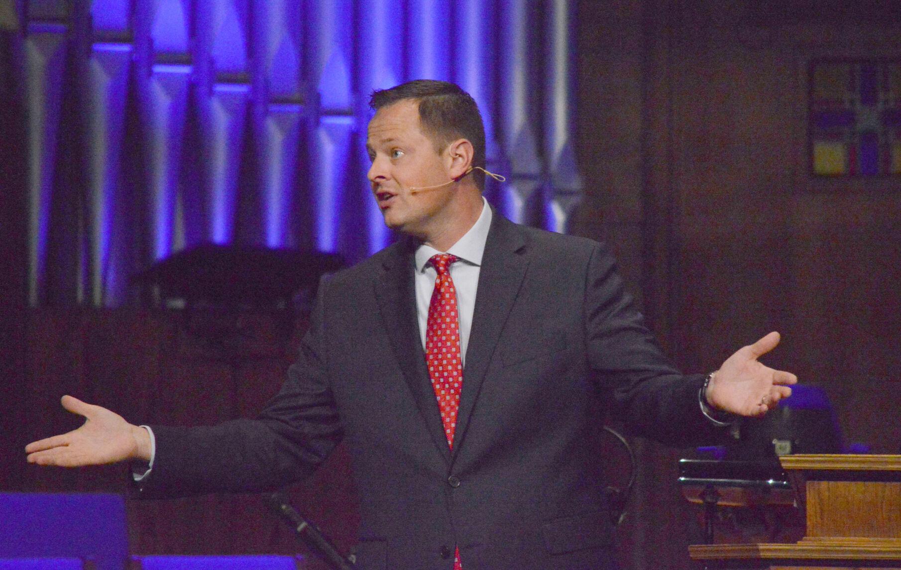 Step of faith started journey for new Lone Oak FBC pastor Scott Thomas ...