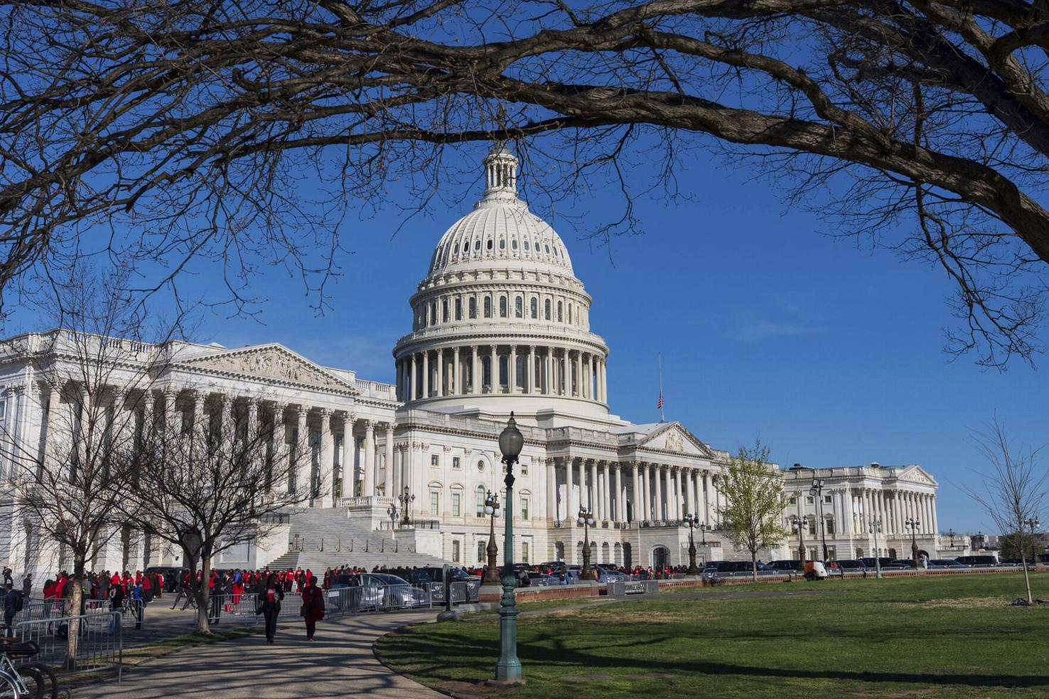 Kentucky politicians react positively and negatively to U.S. attack ...