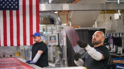 Apple commits $2.5B to Corning in Harrodsburg for precision glass ...
