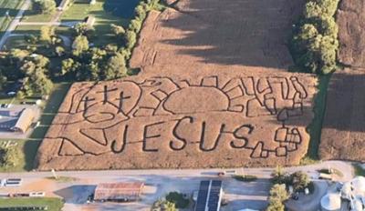 Corn maze comes with gospel conversations | Baptist Life ...