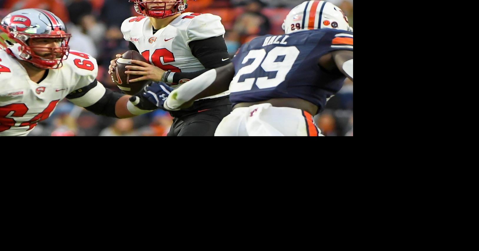 Reports: Star WKU quarterback hits transfer portal | Sports ...