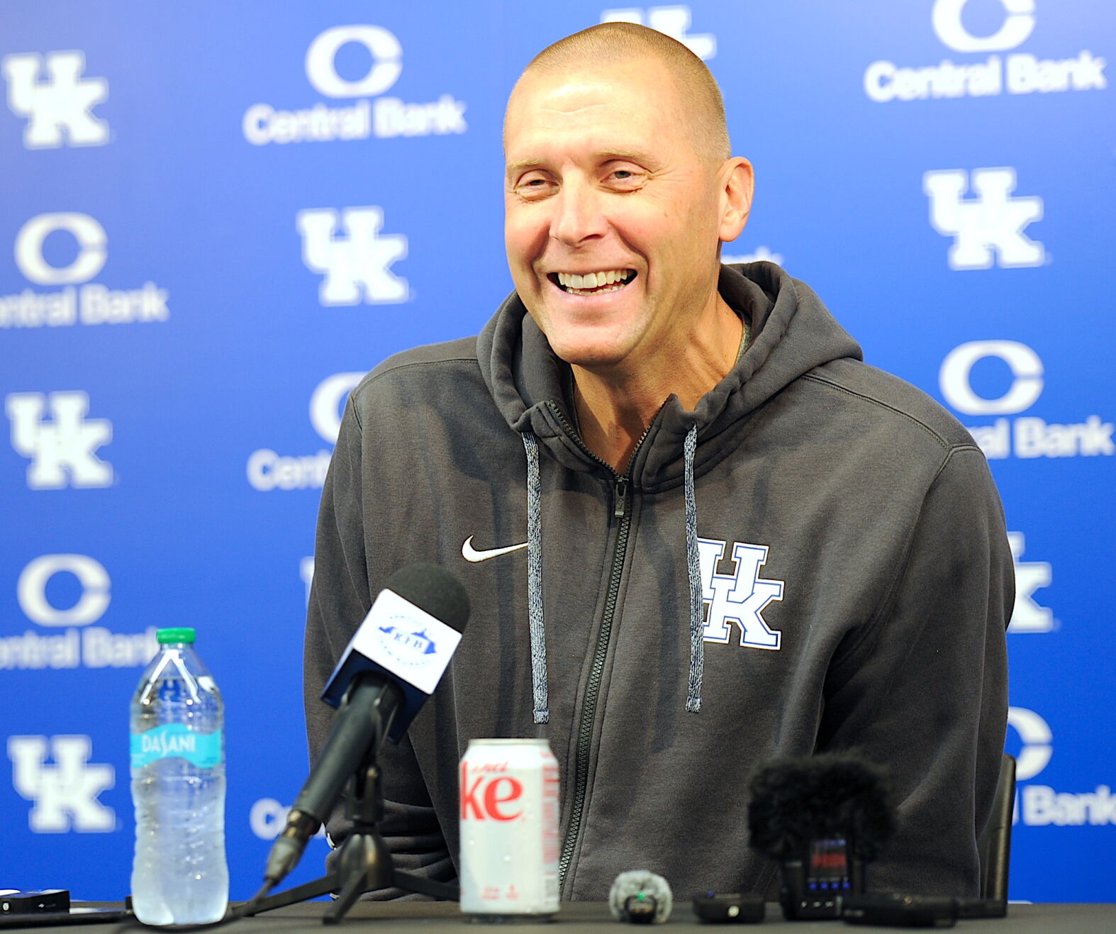 Pope wants Cats to be 'fully engaged' and chase 'growth' this season ...