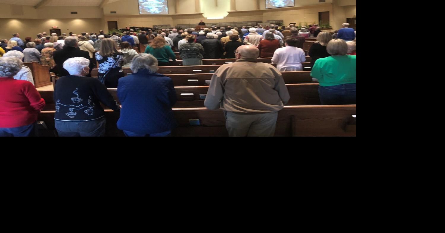Hurting northeastern Ky. community looks to God in prayer service ...