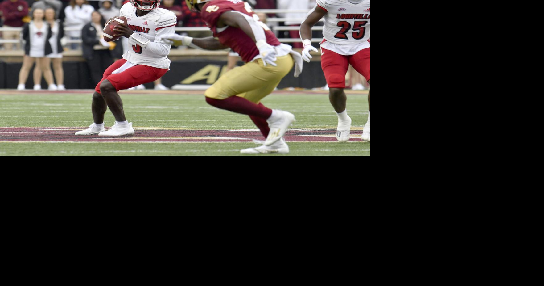 Cunningham injured late as Cards are upset by BC 34-33 | Sports ...