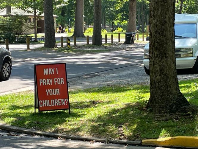 Church’s Prayer Tent ministry meeting needs in Ashland | Baptist Life ...
