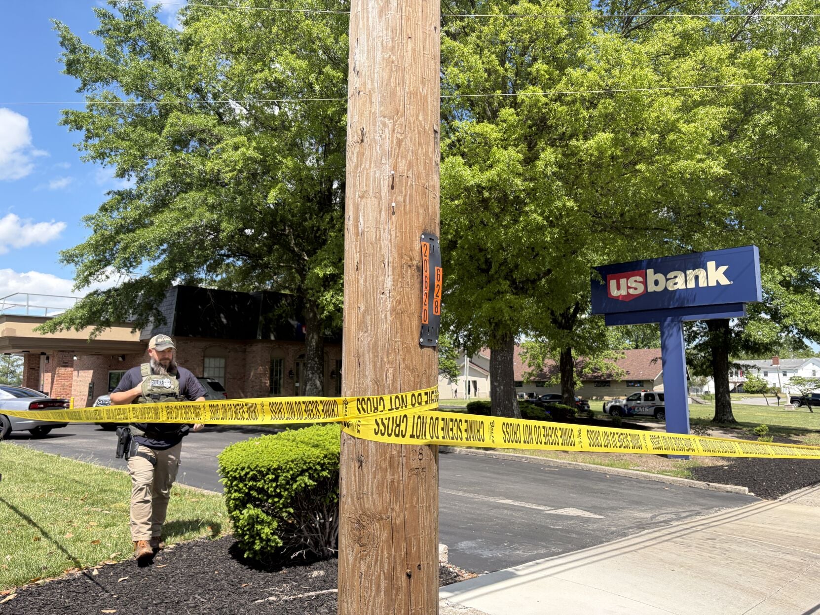 2 killed in Berea bank robbery; suspect still at large | News ...