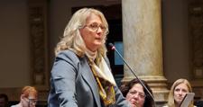 Longtime state senator Robin Webb switches party affiliation to GOP ...