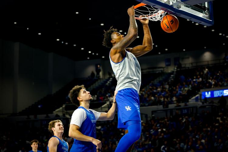 Carr, Chandler star for Kentucky in revamped Blue-White event | Sports ...