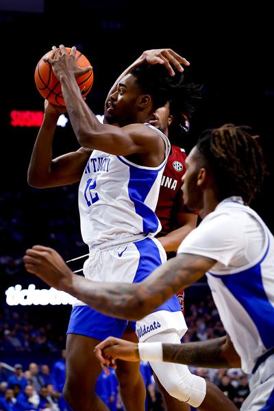 Reeves: 'It's going to be crazy' as Cats battle Kansas in blueblood ...