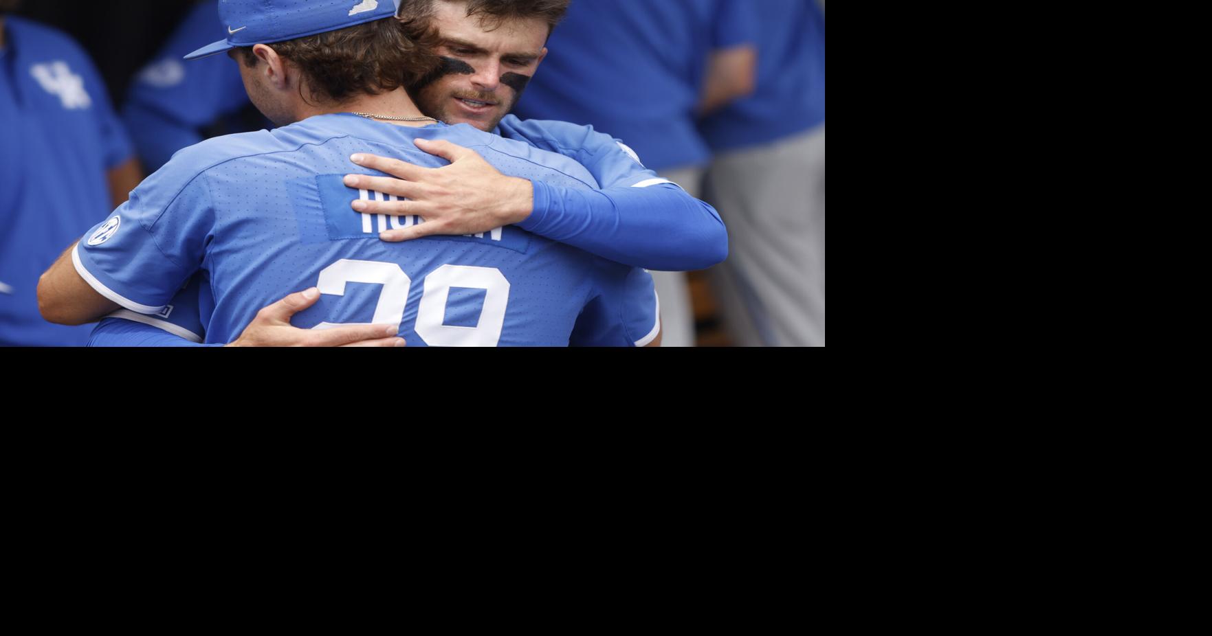 Kentucky's historic season ends with 15-4 loss to Florida in CWS ...